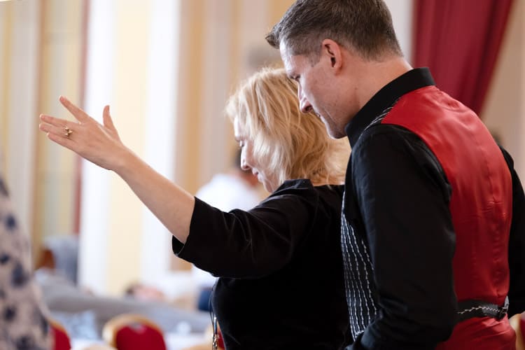 Sinfonía de posibilidades, Conoce a Dain | Access Consciousness